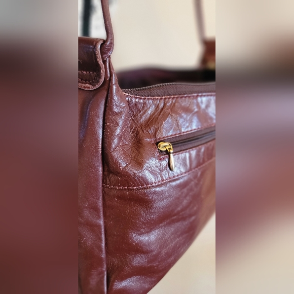 SAS | Bags | Vintage Sas Maroon Distressed Grandma Shoulder Bag | Poshmark